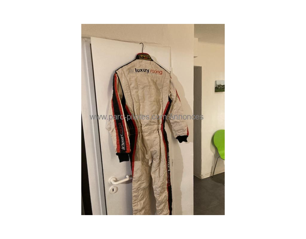 Combinaison fia stand 21 annnonce 202702 sur www.Parc-pilotes.com